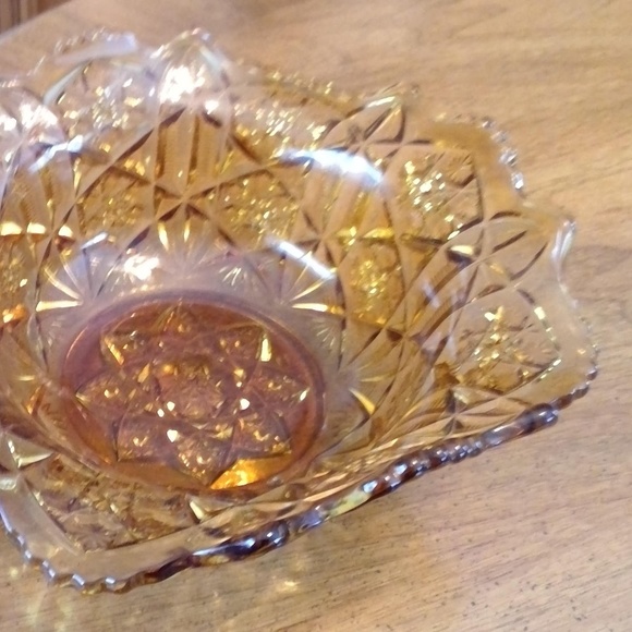 Vintage | Dining | Vintage Pressed Glass Amber Ruffled Serving Bowl ...